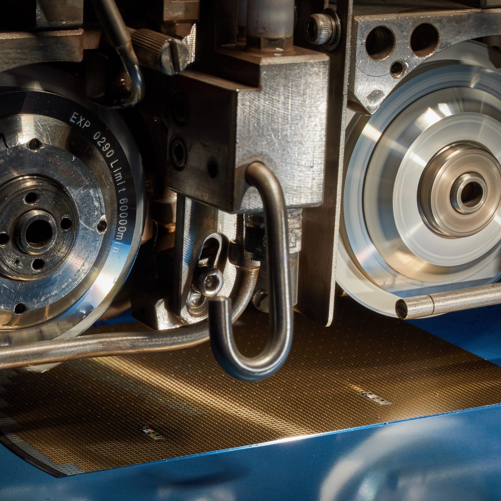 Argotech: Complex packaging solutions for semiconductor photonics.